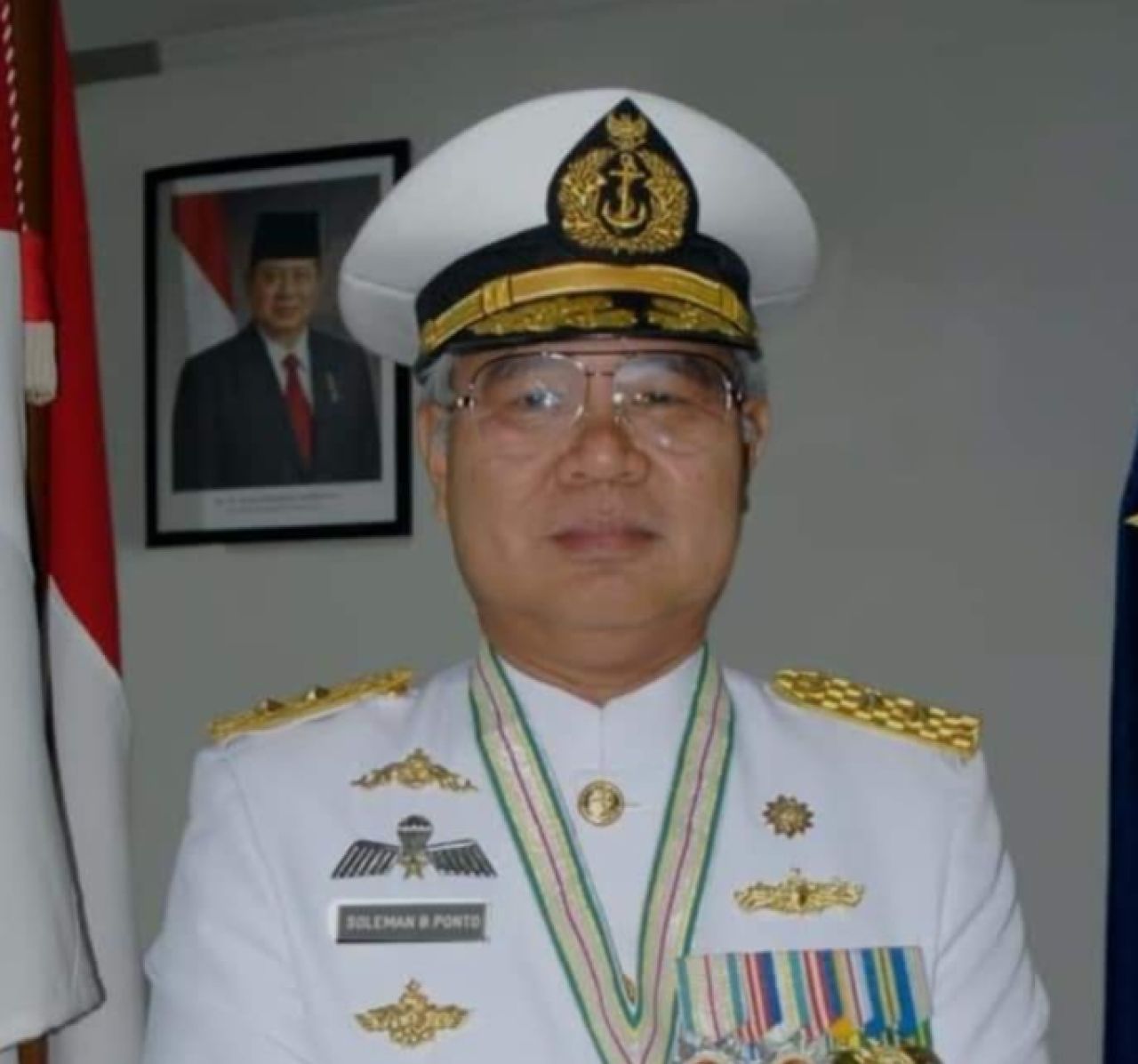 Mantan KABAIS, Laksda TNI (Purn) Soleman Ponto: Negara Sedang Bergerak ...