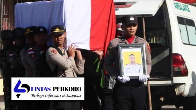 Penghormatan Terakhir untuk Bripka Anumerta Ronald M Enok