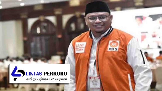Muhammad Iqbal, Darah Pariaman Menembus Panggung Politik Nasional